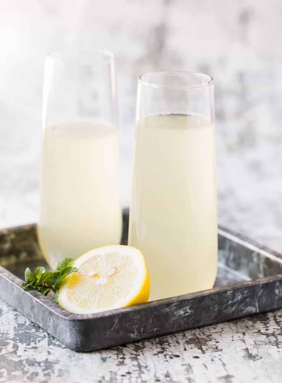 French 77 Recipe - Easy Brunch Cocktail for a Group