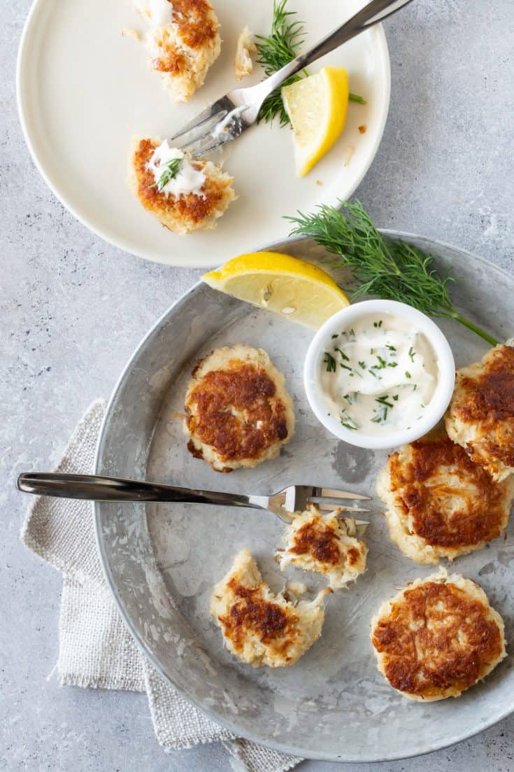 Mini Crab Cakes - Garnish with Lemon