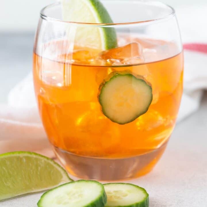 Aperol Gin Cocktail Recipe - Garnish with Lemon