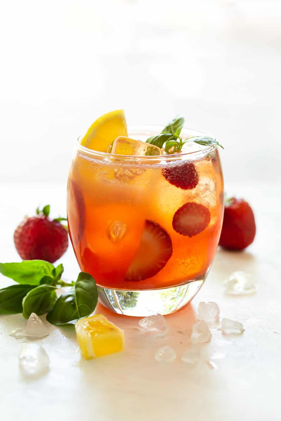 Vodka Strawberry Cocktails - Garnish with Lemon