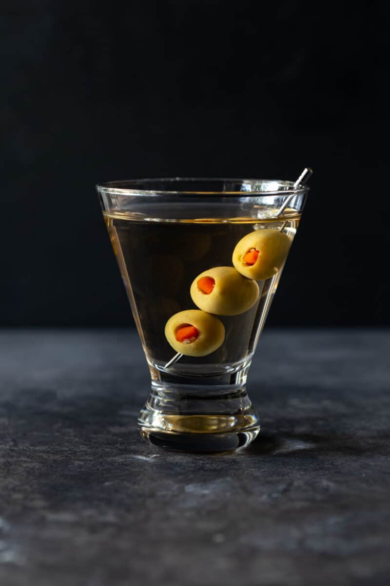 Gin Martini Recipe (Make classic cocktails at home!) - Garnish with Lemon