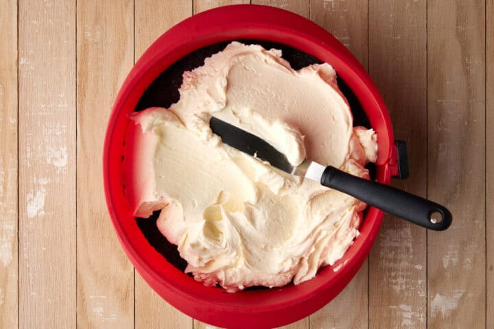No Bake Mascarpone Cheesecake - Garnish with Lemon