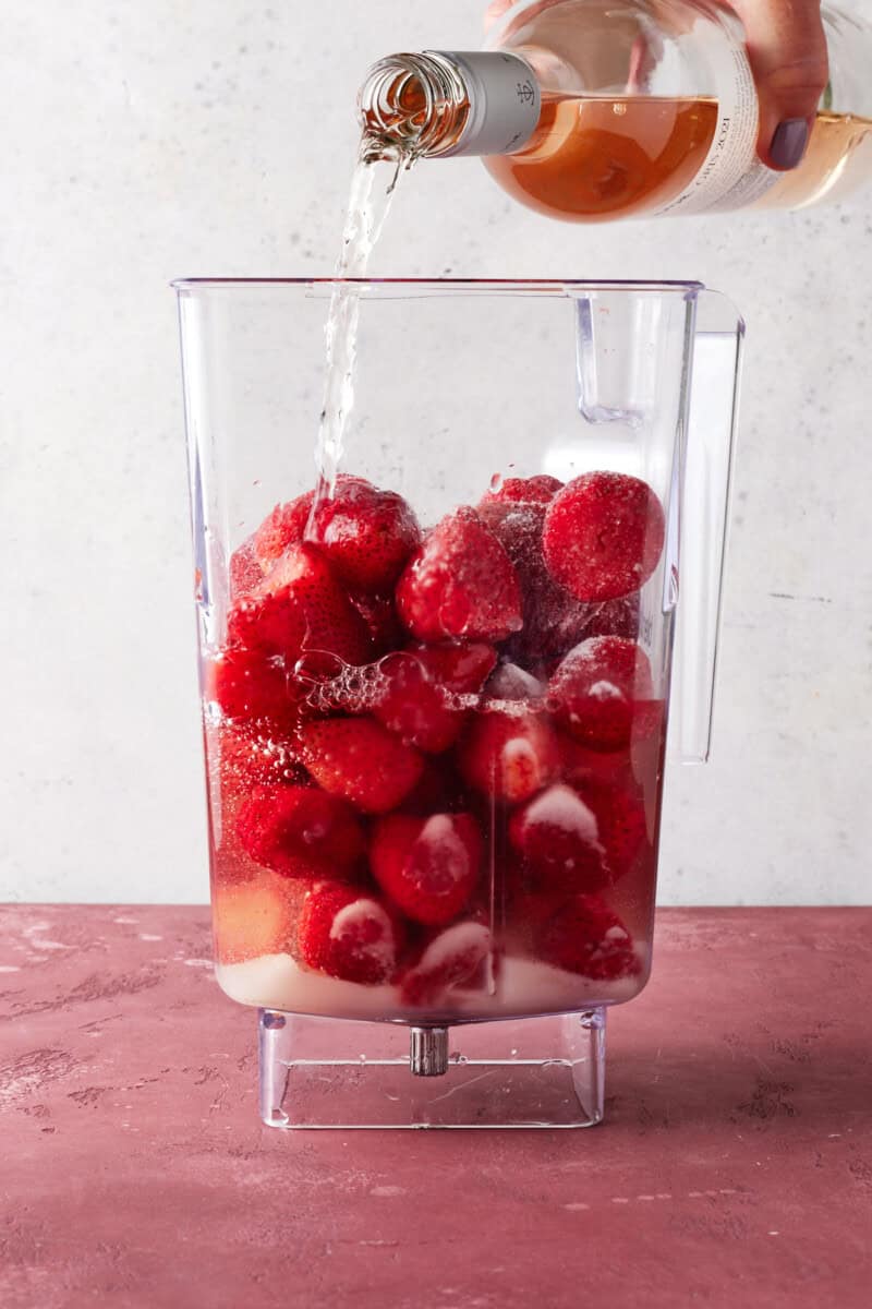 Frozen Rosé - Garnish with Lemon